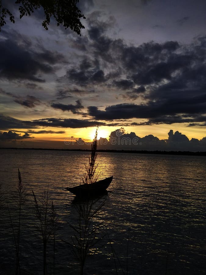 Floating boats stock image. Image of tree, cloudx, boats - 122189439