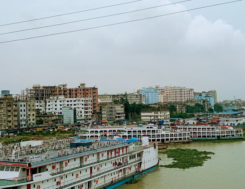 River Buriganga in dhaka editorial image. Image of buriganga - 228333030