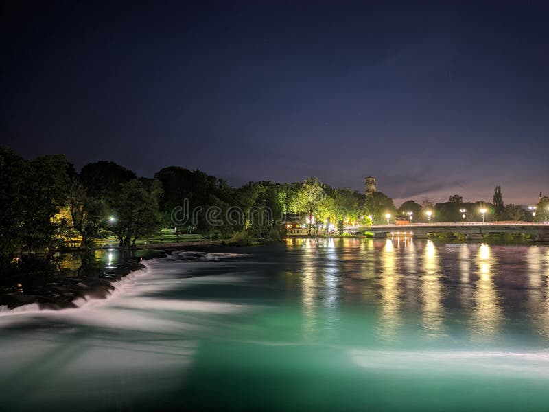 River in the city stock photo. Image of horizon, landmark - 235868728