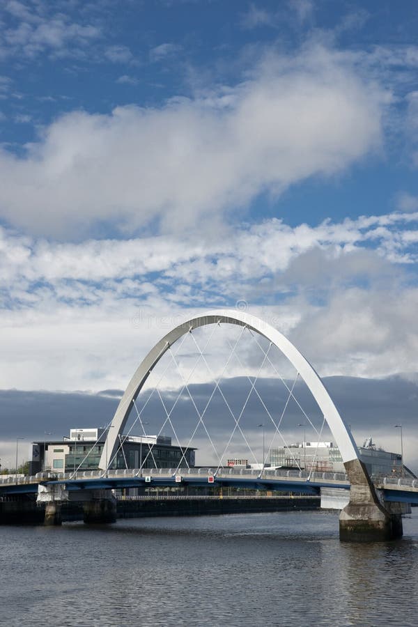 River Clyde, Glasgow, Scotland, UK, September 2013, the Clyde Arc ...