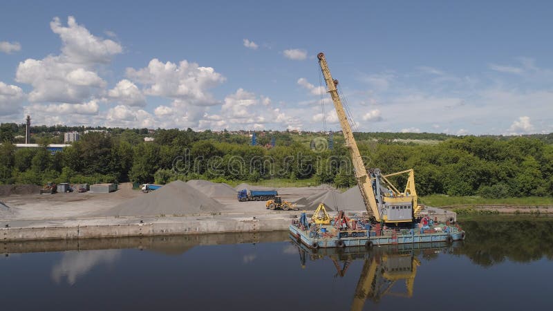 River Crane Excavator on Barge. Stock Image - Image of ship ...