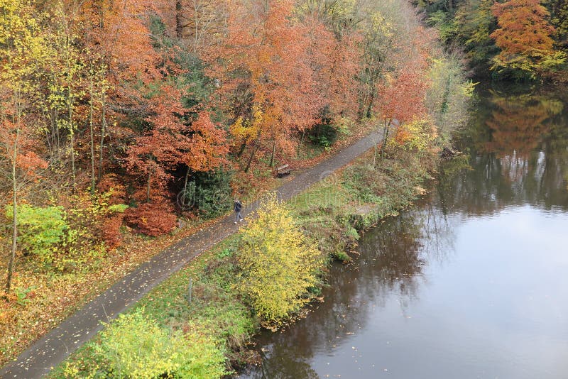 The river in Durham, UK editorial stock image. Image of autumn - 109233969