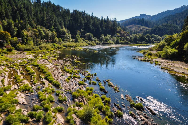 River Flowing in Oregon, USA Stock Image - Image of states, blue: 42153907