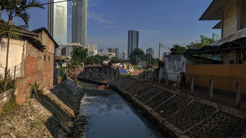 River Flows in the Heart of a City Stock Photo - Image of metropolis ...