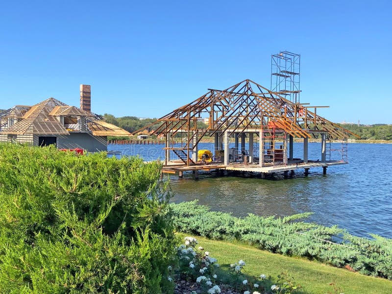 River or Lake House Building, Home on the Water Construction Stock ...