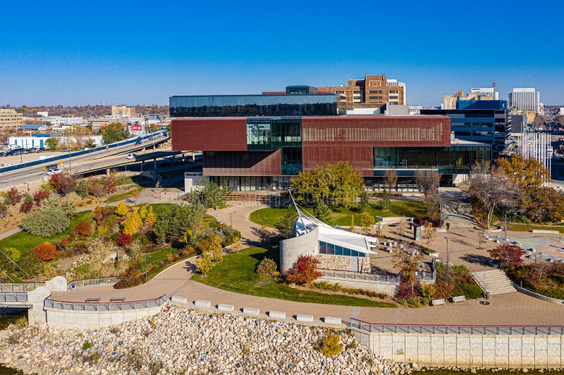 River Landing in Saskatoon, Saskatchewan Stock Photo - Image of foliage ... River Landing in Saskatoon, Saskatchewan Stock Photo - Image of foliage ...