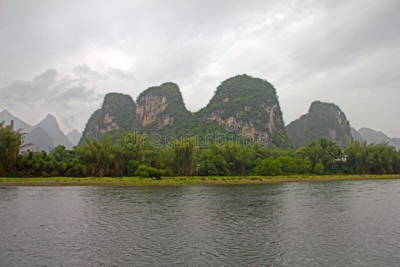 River Li in Guilin, China stock image. Image of hill - 22960447