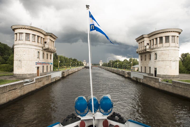 River lock editorial photo. Image of summer, large, transport - 27849706