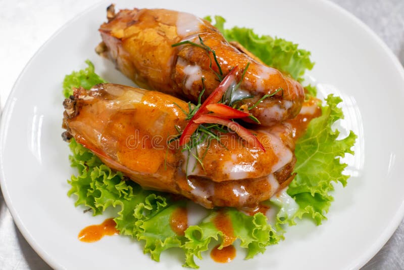 River Prawn Chuchi Thai Food Stock Photo - Image of fresh, shrimps ...