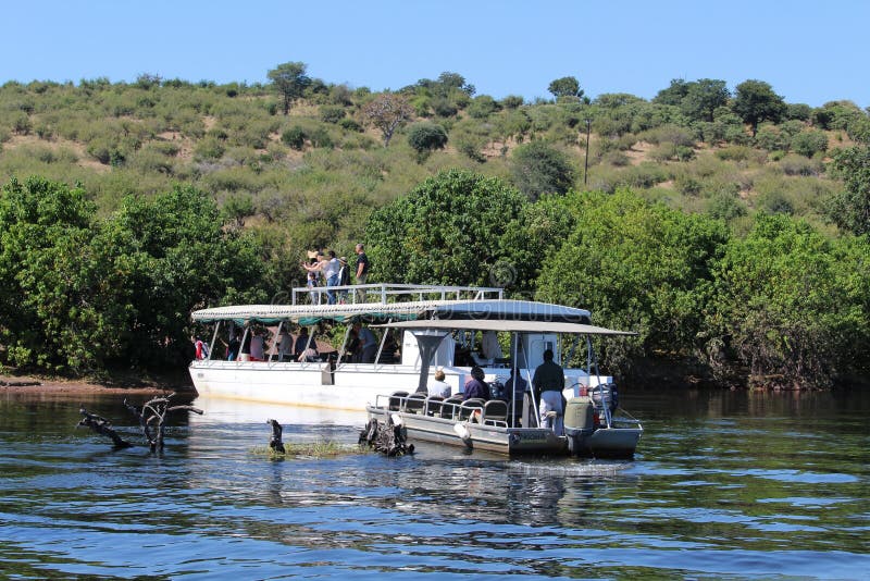 River Safari Singapore Boat Ride Editorial Photography - Image of boat ...