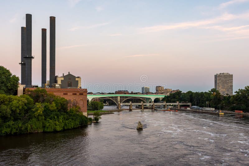 River Scene on the Mississippi River in Mineapolis, Minnesota Stock ...