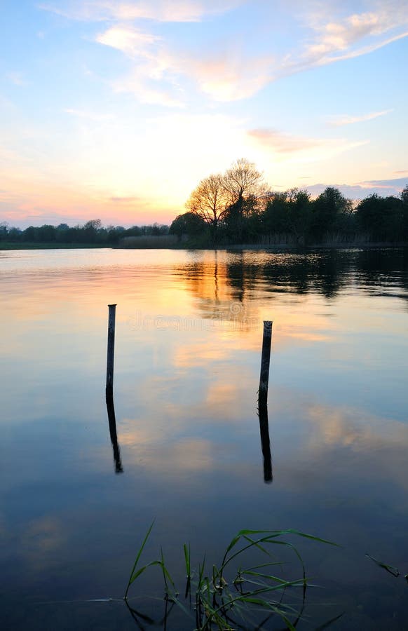 Sunset on the Shannon stock image. Image of rocks, tide - 5774983