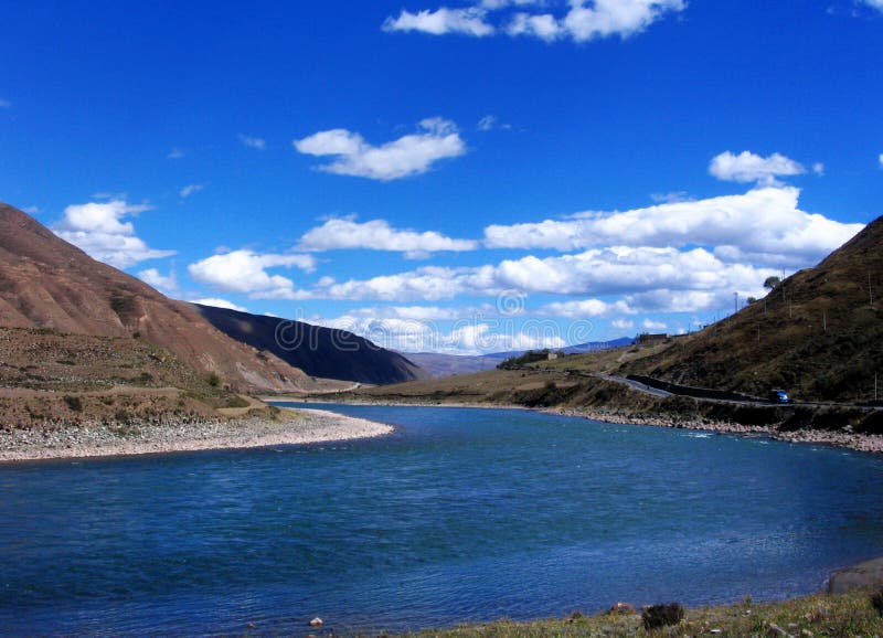 China/sichuan:pearl Lake in Inagi Aden Stock Photo - Image of wooden ...