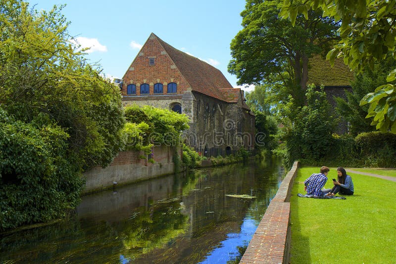 River Stour in Canterbury, UK Editorial Image - Image of riverside ...