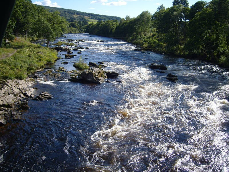 River Tay, Perthsire In Scotland Stock Image - Image of rocks, scenic ...