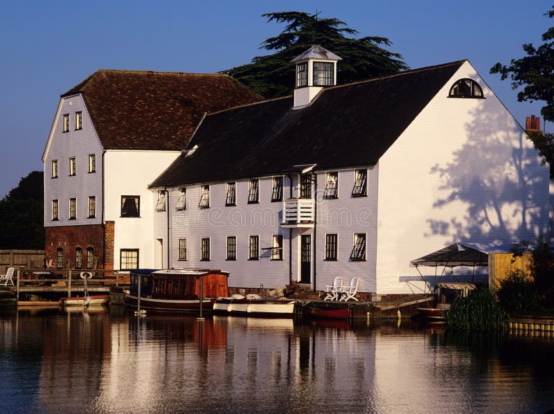 River thames stock image. Image of navigation, bridge - 7096643