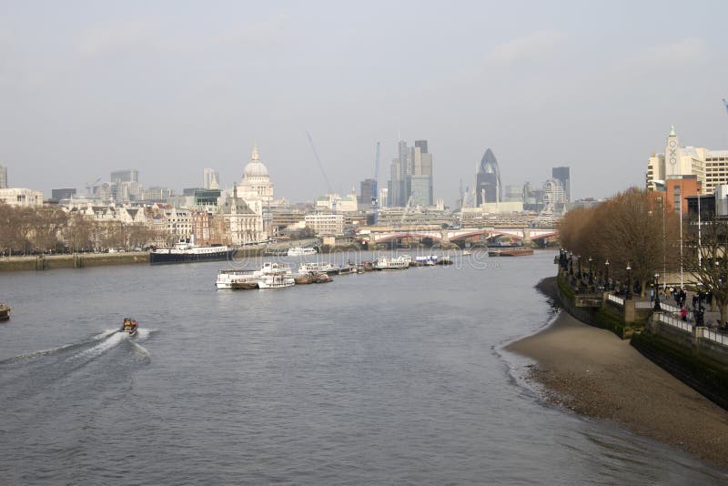 River Thames in Central London. England Stock Image - Image of london ...