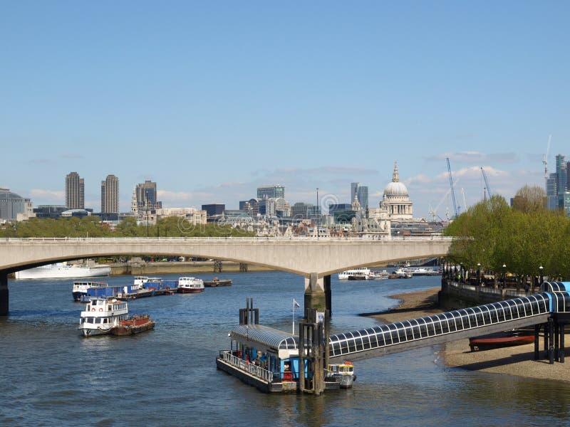 River Thames in London stock image. Image of great, thames - 15039573