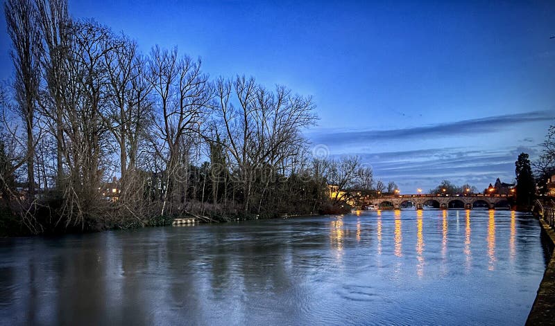 River Thames at Maidenhead stock photo. Image of bridge - 241920758