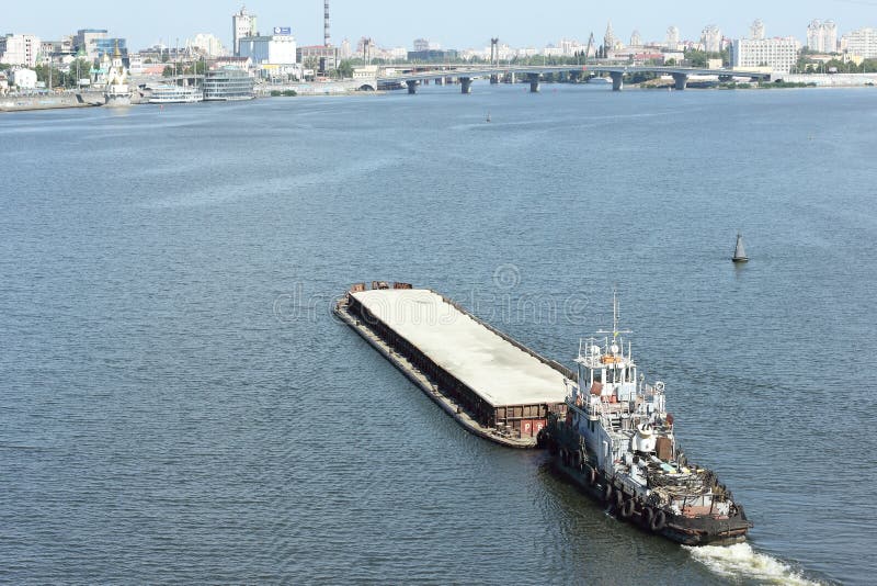 River Transport editorial photography. Image of construction - 57400957