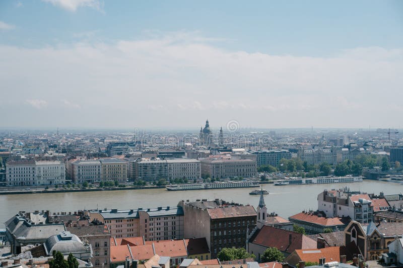 River and Two Sides of City Stock Image - Image of buildings, touristic ...
