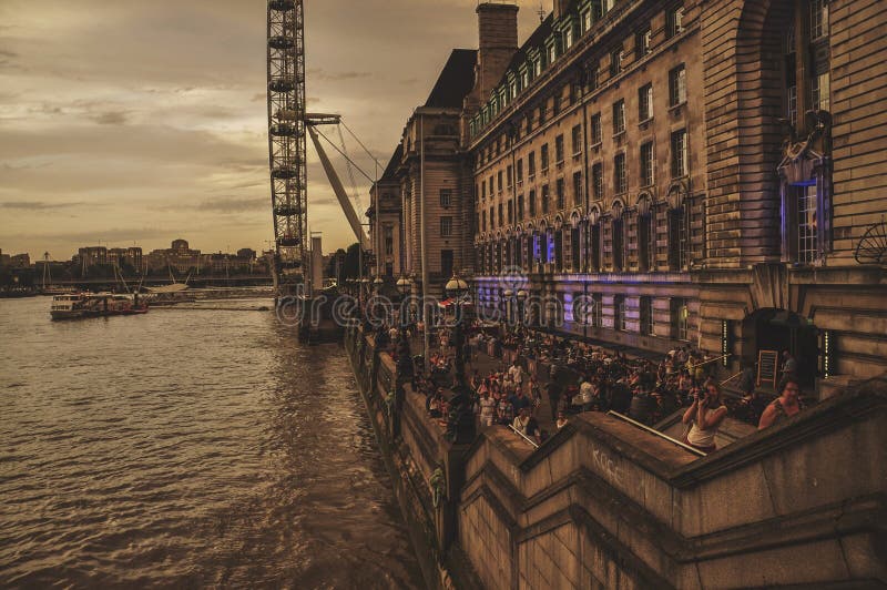 River Walk Along Thames River Editorial Photo - Image of travel, river ...