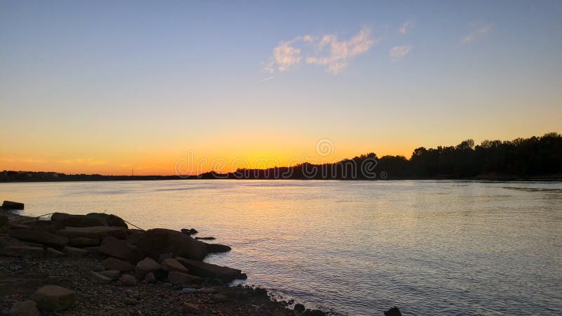 The River in Western Kentucky Sun Set Stock Image - Image of dawn ...