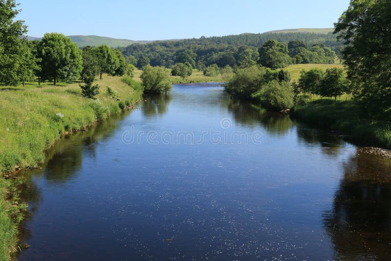 River Wharfe from Bolton Bridge Stock Photo - Image of right, band ...