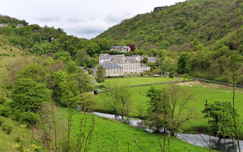 The River Wye in Derbyshire Stock Photo - Image of trees, landscape ...