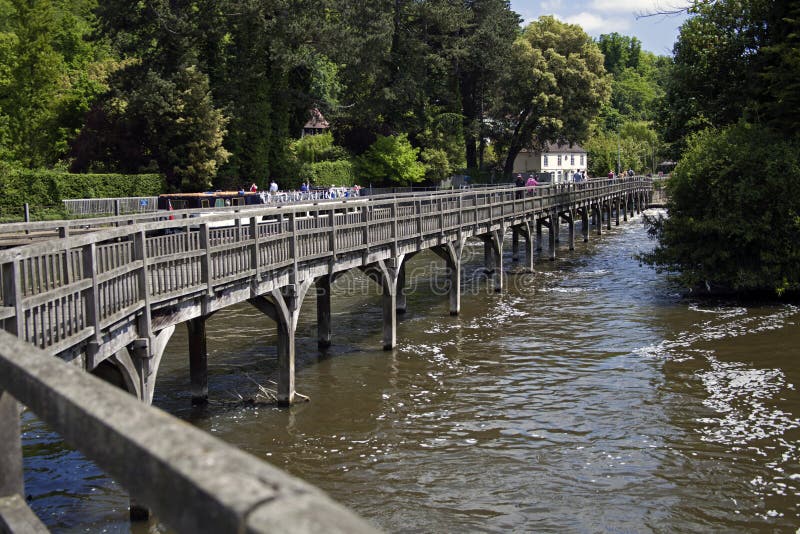 Riverside Bridge on the River Thames Editorial Image - Image of walkway ...