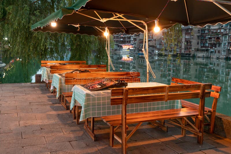 Riverside Restaurant in China Ancient Town Stock Photo - Image of ...