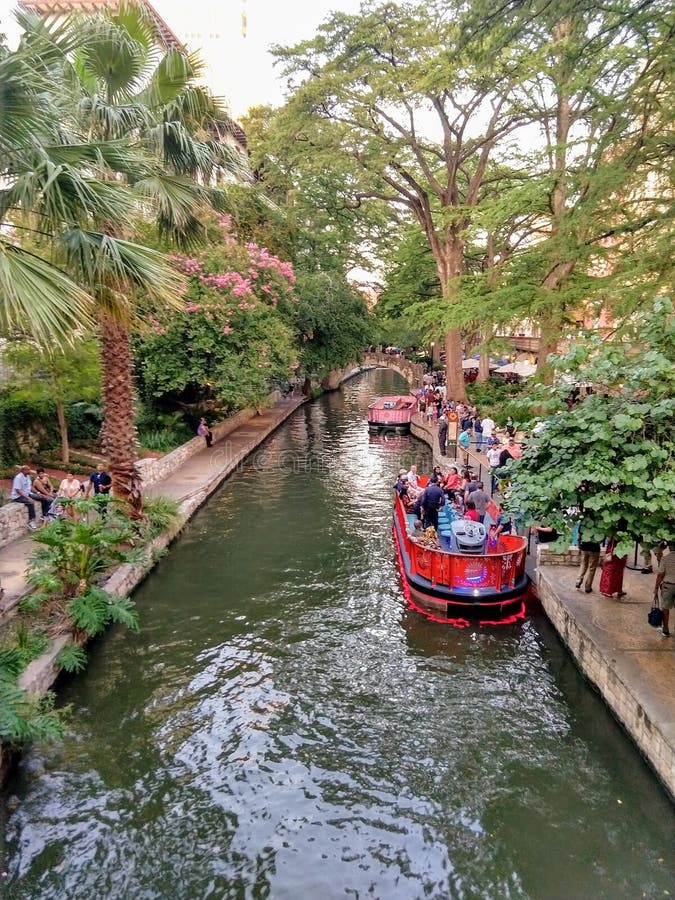 Riverwalk in San Antonio editorial photo. Image of boat - 118042761