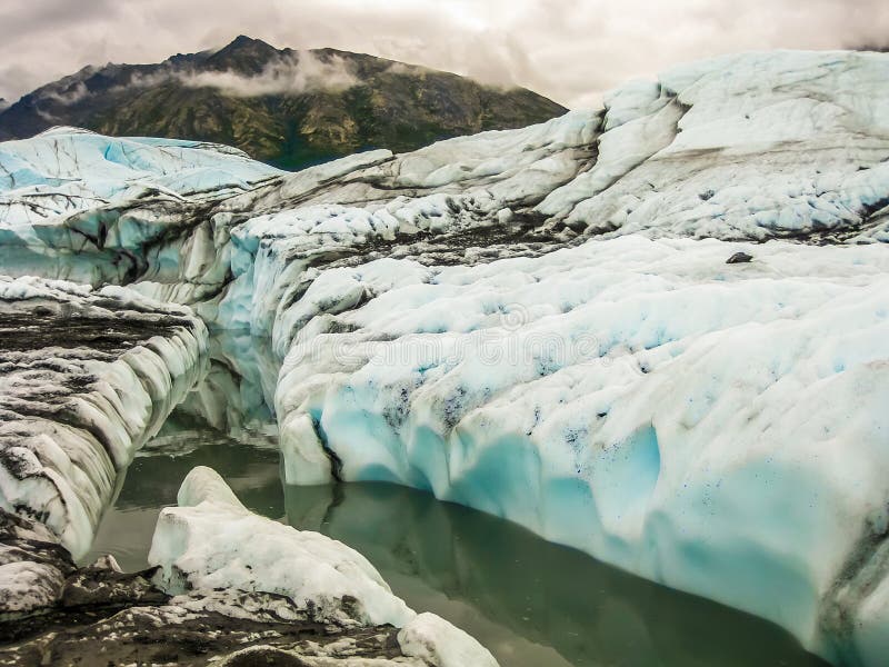 Rivier Binnen De Matanuska-Gletsjer, Alaska Stock Foto - Image of ...