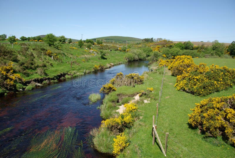 Enkele Prachtige Ruige Bergen Vlakbij Glenbeigh, Kerry, Ierland Stock ...