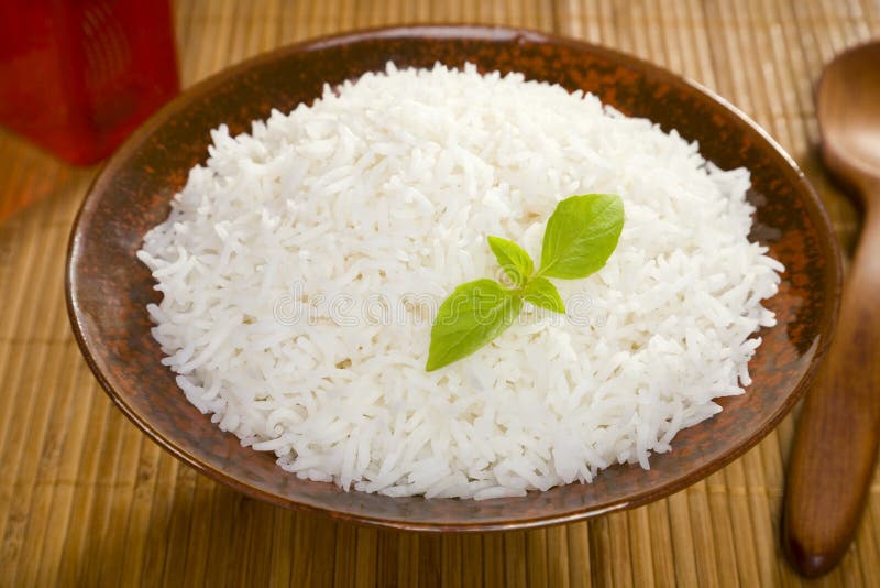 Riz Basmati Brut Dans Le Bol Image stock - Image du manger, agriculture ...