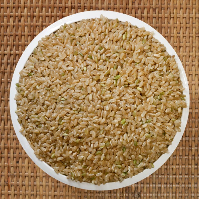 Riz brun image stock. Image du bambou, textures, brun - 14856149