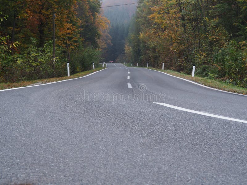 Road, Path, Lane, Asphalt Picture. Image: 119865717