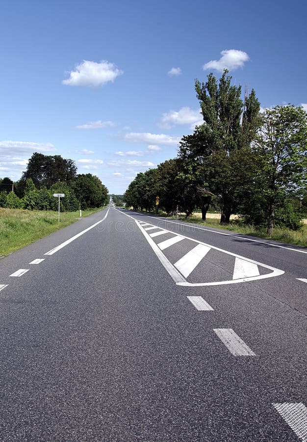 Road, Asphalt, Sky, Lane Picture. Image: 119961477