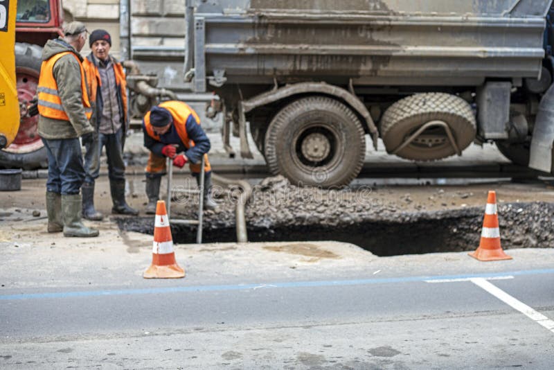 Road Construction and Repair in the City Editorial Photo - Image of rainy, roads: 370988726