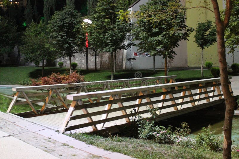 Road cross bridge editorial stock image. Image of horizontal - 99755159