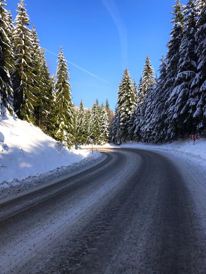 Road stock photo. Image of roadtrip, winter, snow, winterroad - 171903400