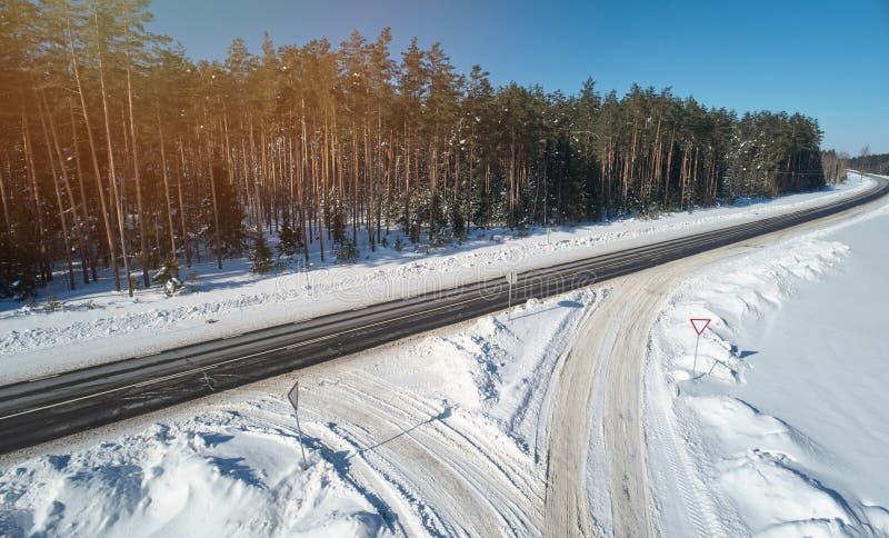 Road Intersection on Winter Time Stock Image - Image of intersection ...