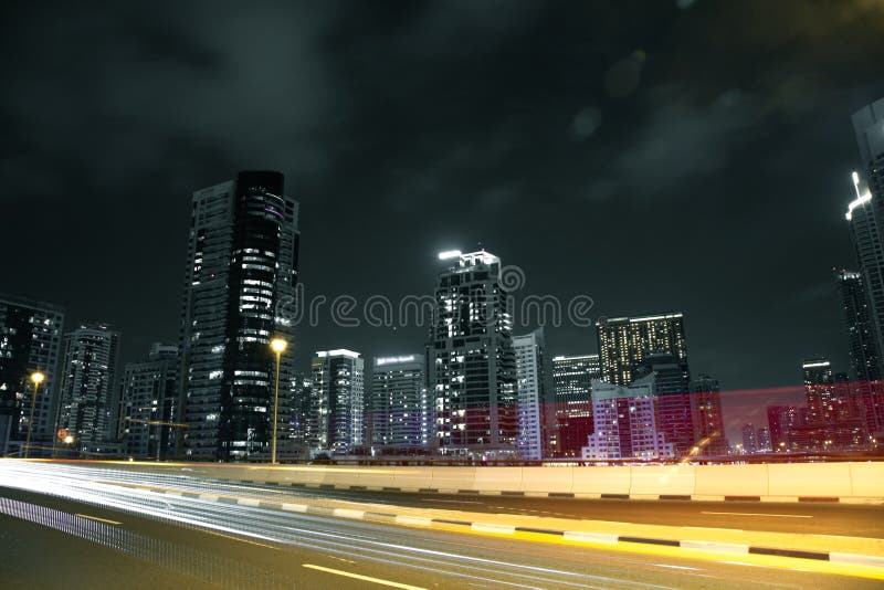 Road at night editorial photography. Image of construction - 196173937