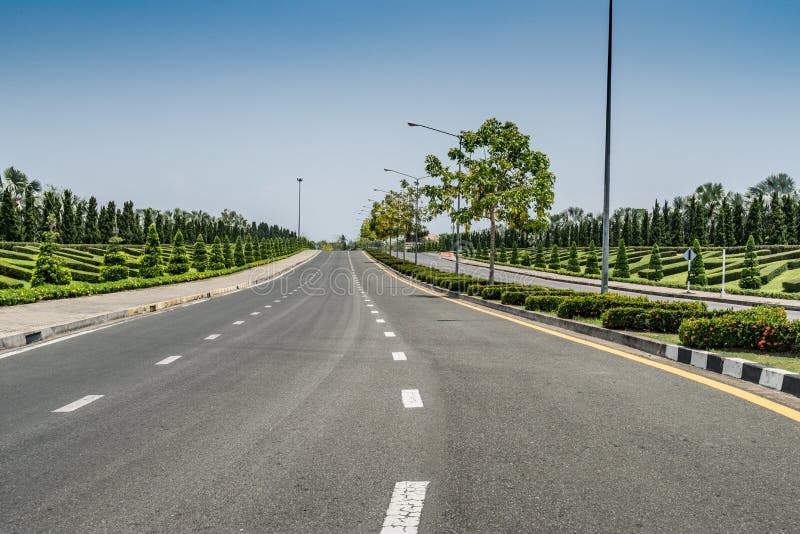 Road in the park stock image. Image of beauty, sunlight - 77522387