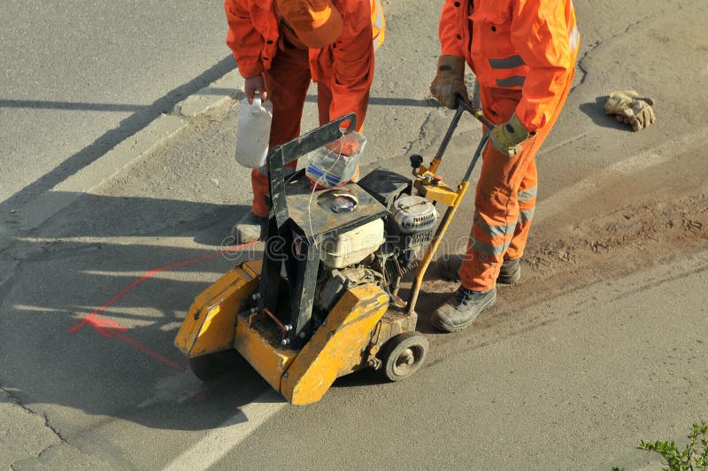 Ottawa Canada Street Repair Crew Editorial Photo - Image of crew, road ...