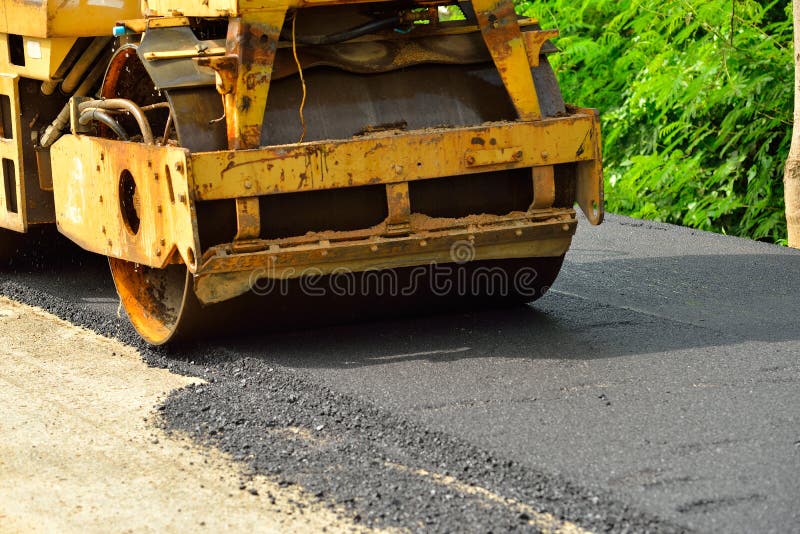 Road Roller Laying Fresh Asphalt Stock Image - Image of bitumen ...