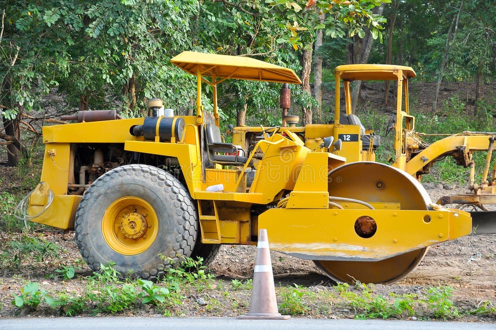 Road roller stock image. Image of activity, roller, driveway - 108230583