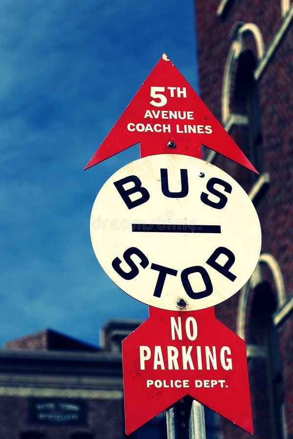 Chicago CTA bus sign editorial stock image. Image of logo - 31550614