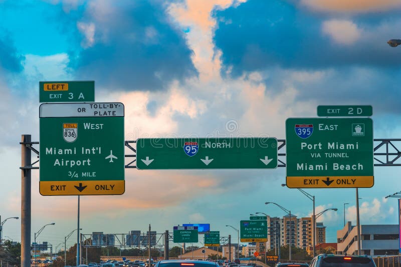 Road Sign on 95 Interstate Freeway Northbound in Miami Stock Photo ...