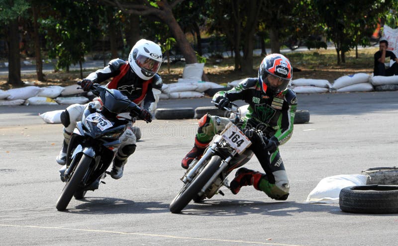 Roadrace editorial photo. Image of motorcycle, indonesia - 46292581